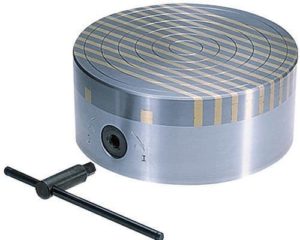 Lathe Chuck: Types, Parts, Working with [Images & PDF]