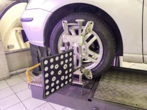 Differences Between Wheel Balancing Vs Alignment [Explained]