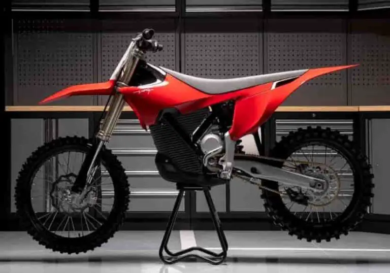 18 Different Types of Motorcycles Explained [Names & Pictures]