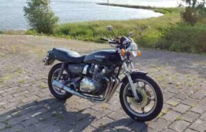 18 Different Types of Motorcycles Explained [Names & Pictures]