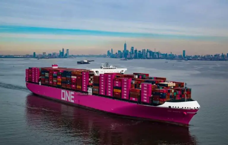 24 Different Types of Ships Explained [Images & Uses] PDF